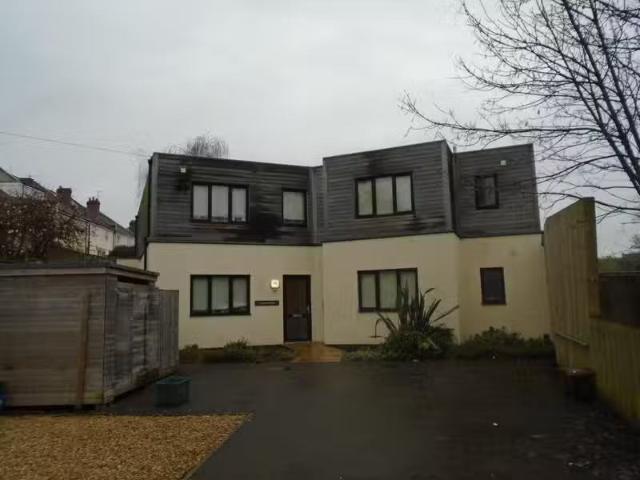 New 1 BA 2 bedroom apartment for rent in Leonards Yard, 233a G.