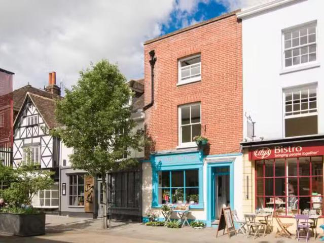 New 1 BA 2 bedroom flat for rent in Canterbury, CT1