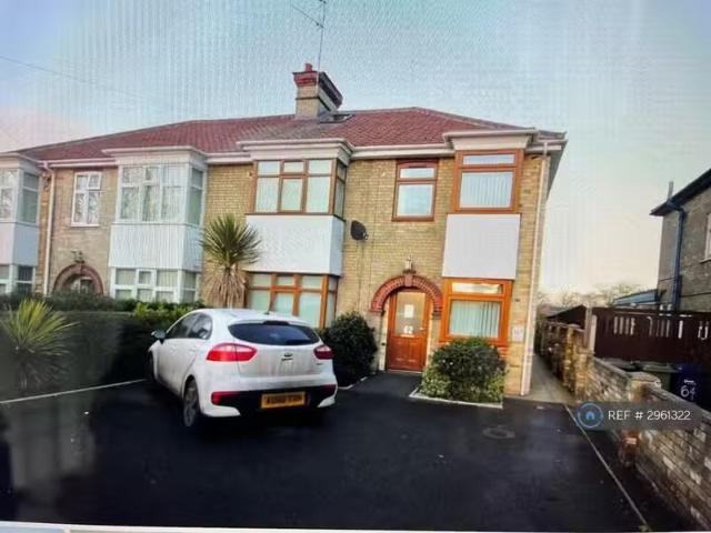 Just in! 1 BA 2 bedroom flat for rent in Green End Road, Cambr.