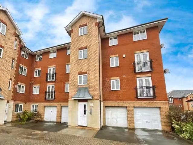 Rental! 1 BA 2 bedroom flat for rent in Windsor Quay, Cardiff.
