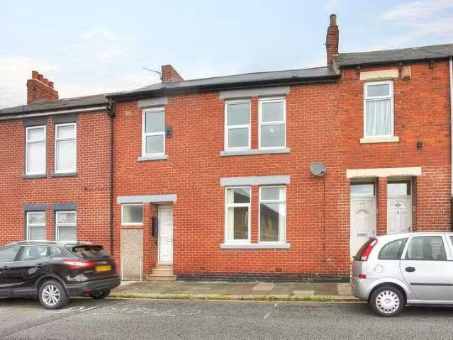 For Rent! 1 BA 2 bedroom Flat to rent, Ayton Street, Newcastle.