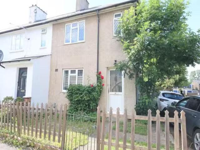 Cozy 1 BA 2 bedroom house for rent in Stockbreach Road, Hatfie.
