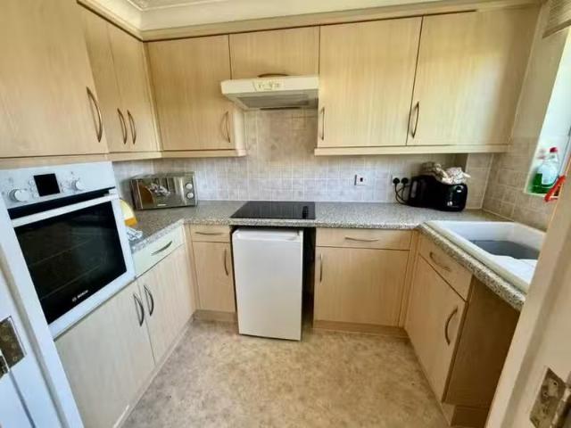 Unique 1 BA 2 bedroom retirement property for rent in Stour Ro.