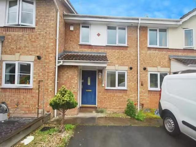 Unique 1 BA 2 bedroom terraced house for rent in Birchwood Cou.