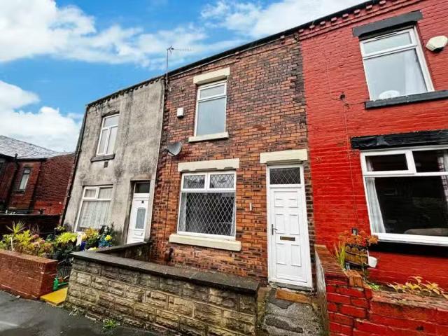 Rental! 1 BA 2 bedroom terraced house for rent in Hawksley Str.