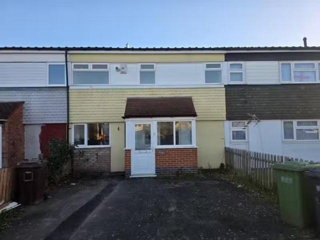 Unique 1 BA 2 bedroom terraced house for rent in Wheatcroft Dr.