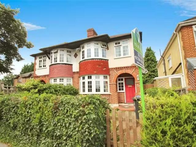 Deal! 1 BA 4 bedroom Semi Detached House to rent, Victoria Str.
