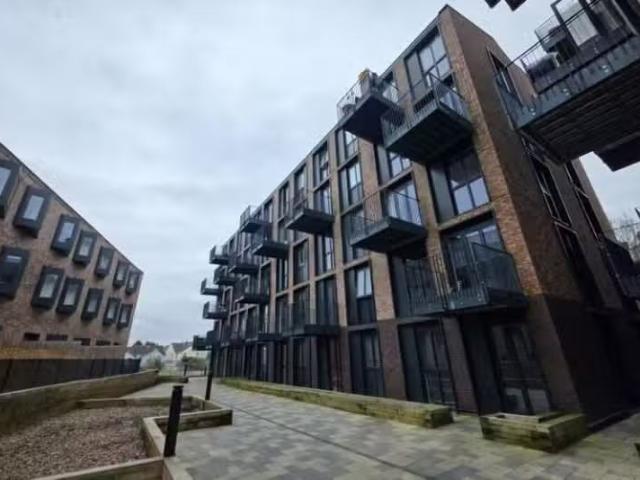 For Rent! 1 BA Studio apartment for rent in The Old Works, HP11