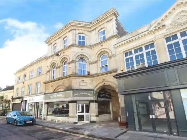 Cozy 1 BA Studio apartment for rent in Avondale House, Silver.