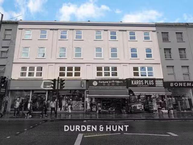 Deal! 1 BA Studio apartment for rent in Kingsland High Street.