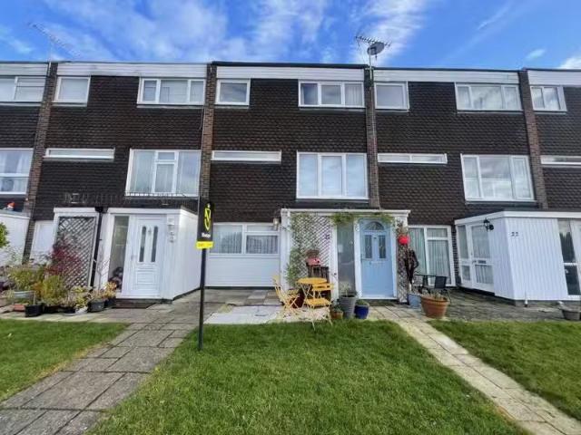 Charming 1 BA Studio flat for rent in 26 Egg Hall, Epping, CM16