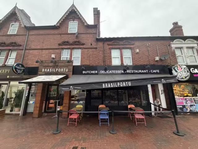 Cozy 1 BA Studio flat for rent in Bearwood Road, Smethwick, We.