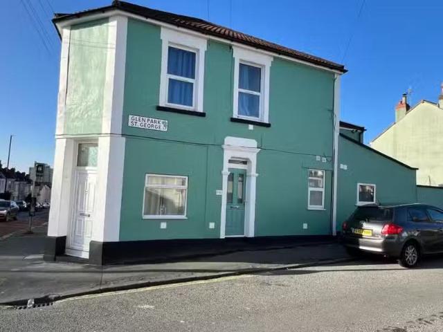 Just in! 1 BA Studio flat for rent in Bell Hill Road, St Georg.