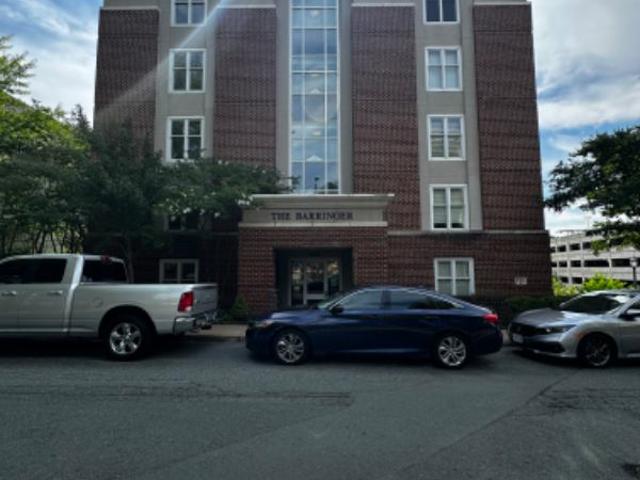 Cozy 1 Bed Bath Condo in Charlottesville | Availab