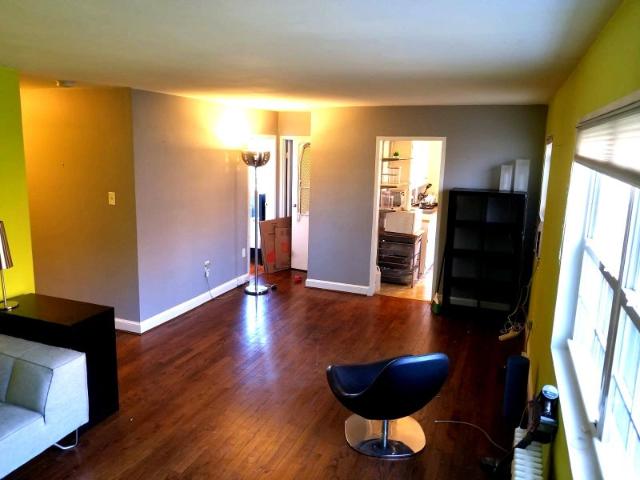 Cozy 1 Bed Bath Condo in Arlington_$1600. no other
