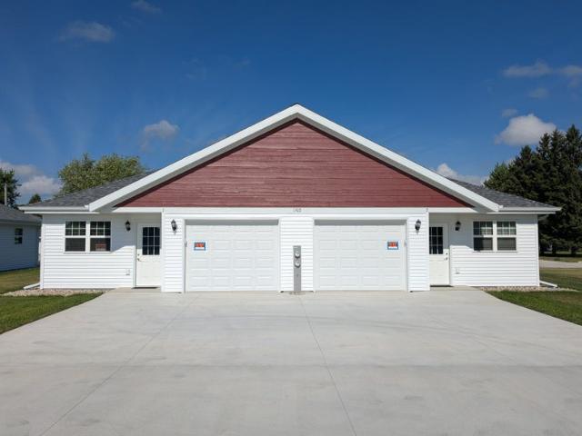 Cozy 1 Bed Bath Duplex Unit in New Holstein | Avai