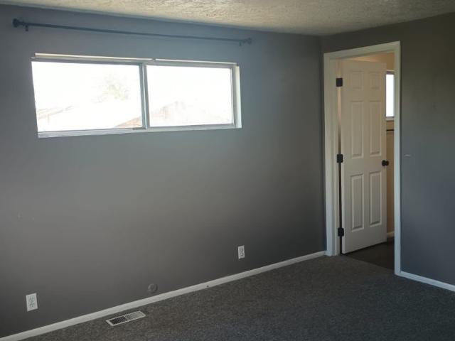 Cozy 1 Bed Bath Single Family Home in Layton_$_Ava