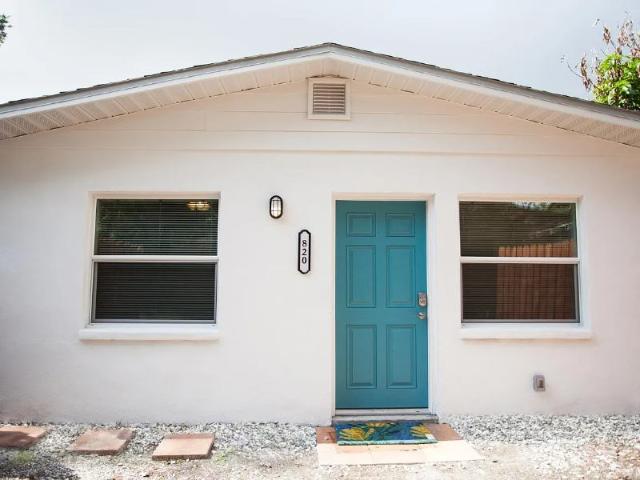 Cozy 1 Bed Bath Single Family Home in TAMPAFL_Avai