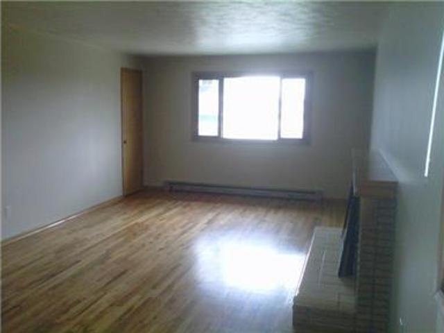Cozy 1 Bedroom 1 Bath in the Gonzaga Area