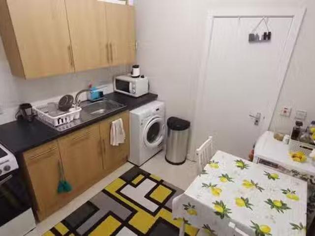 Deal! 1 bedroom flat for rent in Gloucester Road, Bristol, BS7