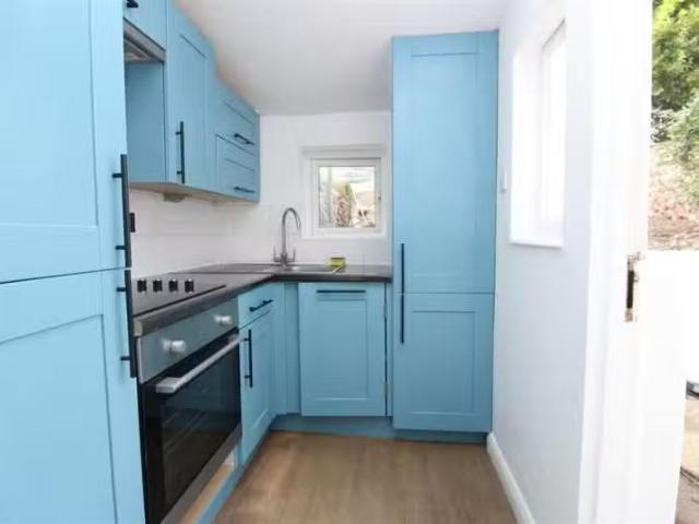 Nice 1 bedroom flat for rent in Livingstone Road, HOVE, BN3
