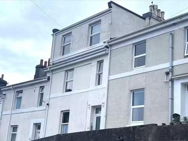 Charming 1 bedroom Flat to rent, Hillesdon Road, Torquay, TQ1.