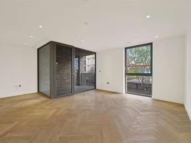 For Rent! 1 bedroom flat to rent in Oberman Road, NW10