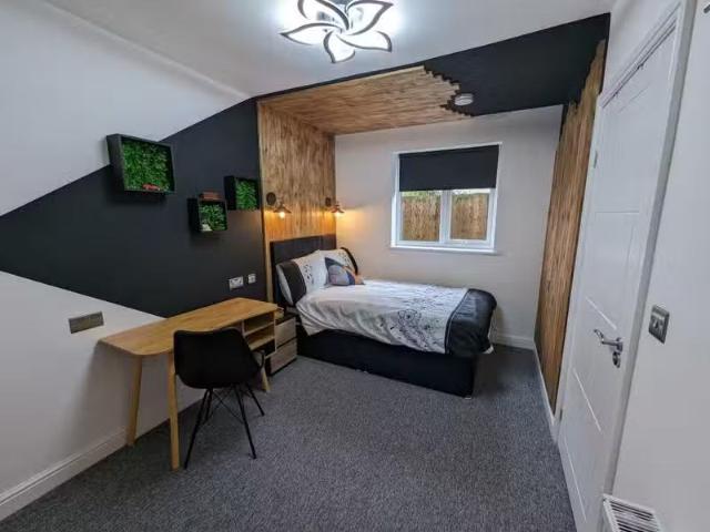 Unique 1 bedroom house for rent in Fisher Road, BRISTOL, BS15
