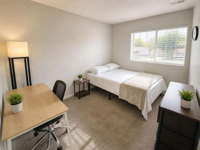 Cozy 1 BedRoom in MILLCREEK for Rent_$_Available