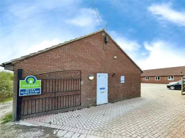 Cheap 1 bedroom Room to rent, Colliery Road, Church Gresley, D.