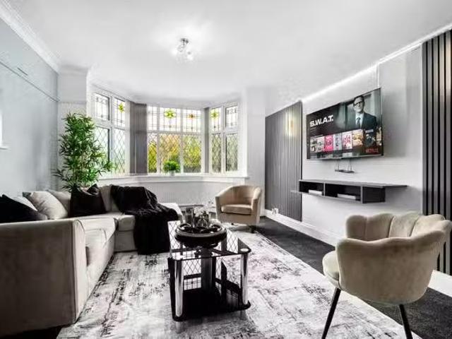 Unique 1 BR Coleshill Road, Birmingham