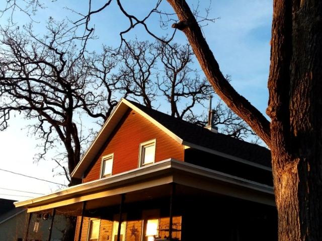 Cozy 1 BR duplex