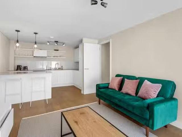 Cozy 1 BR Ebury Street, London