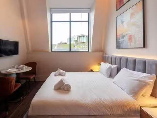 For Rent! 1 BR Havelock Road