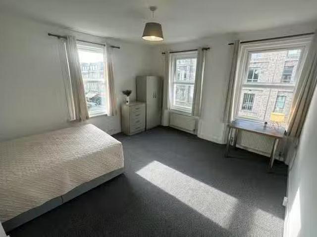 Charming 1 BR Harrow Road, London