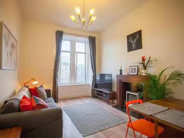 New 1 BR Hyndland Street