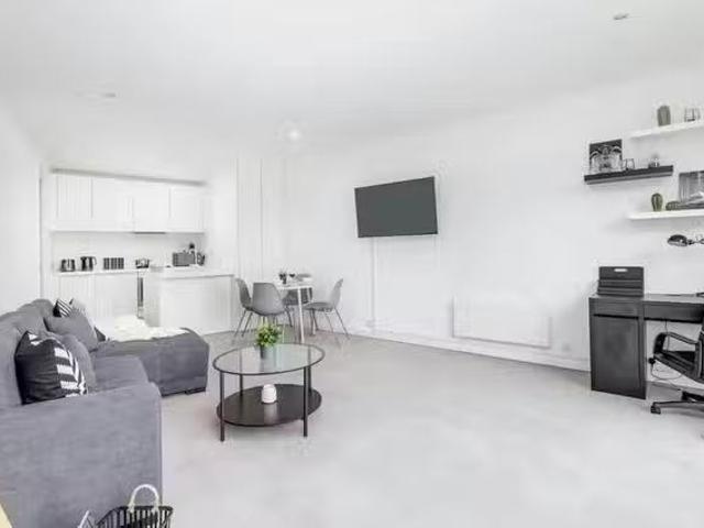 Rental! 1 BR New Street, Birmingham