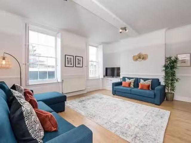Cheap 1 BR Seel Street
