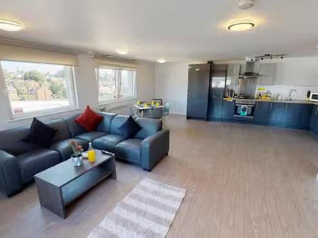 Cheap 1 BR Silver En Suite
