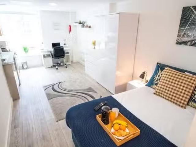 Just in! 1 BR Stanley House Clusters 3/5/6