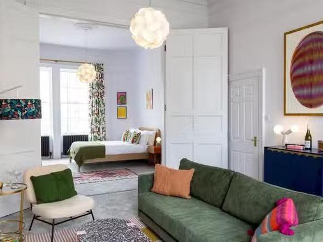 New 1 BR Portland Place