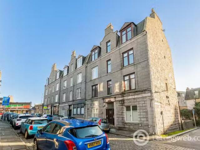 Charming 1 BR Property to rent in Ashvale Place, City Centre.