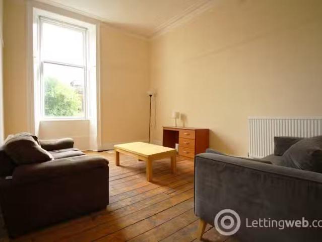Cheap 1 BR Property to rent in Hillhead Street, Hillhead, Glas.