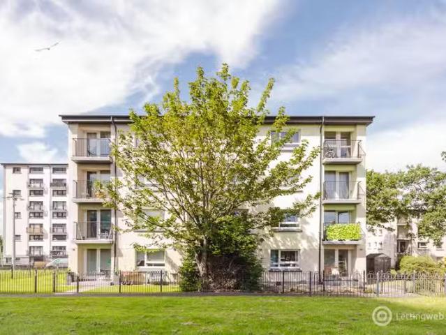 Nice 1 BR Property to rent in Muirhouse View