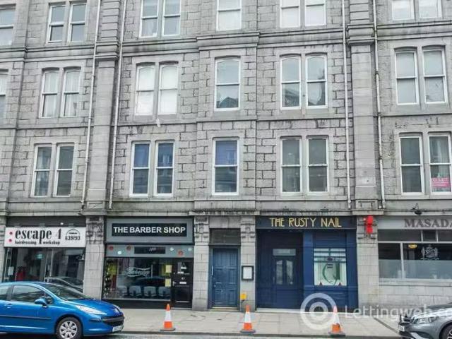 For Rent! 1 BR Property to rent in Rosemount Viaduct, City Cen.