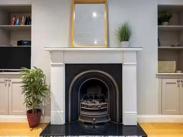 New 1 BR Regency Square