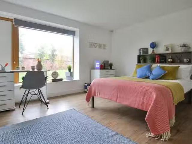 For Rent! 1 BR Victoria Point Basic Bigger Shared Apartment.