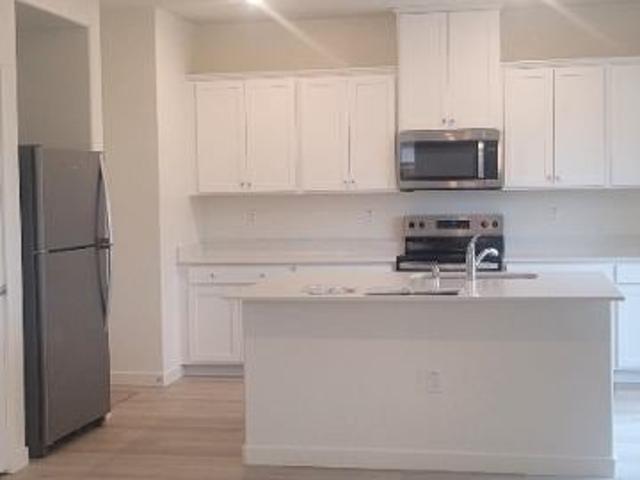 Cozy 1BR Room for rent in a house in Stockton | A