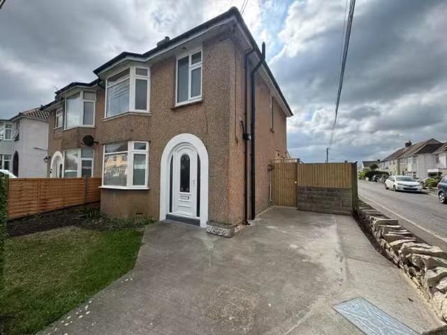 For Rent! 2 BA 3 bedroom house for rent in Chichester Road, St.
