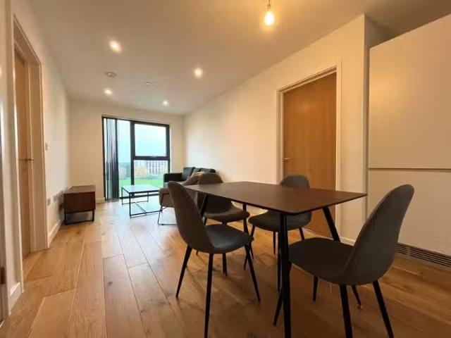 Cheap 2 BA 2 bedroom apartment for rent in Axium, B1